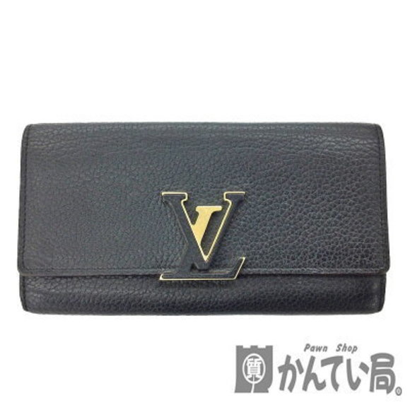 Louis Vuitton | Bags | Louis Vuitton Portefeuille Capucines Body Bifold ...